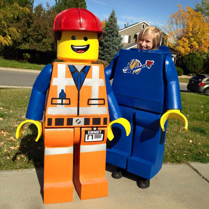 DIY Lego Man Costume For Halloween And Cosplay TheSuperBOO 