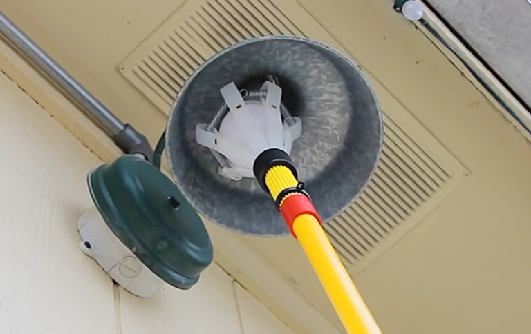 Best Light Bulb Changer Pole For High Ceiling | Mr. LongArm