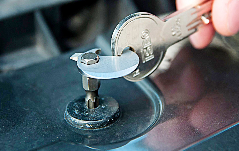 My Pocket Master: Fun-sized multi-use tool has all in one