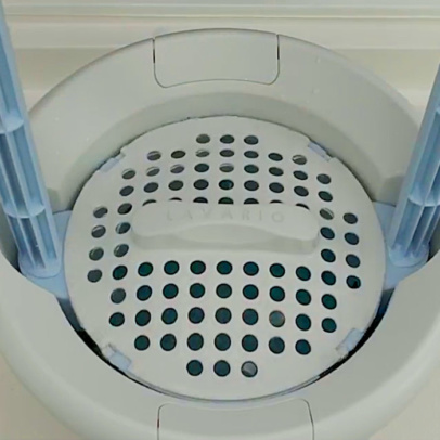 Lavario: A hand-powered portable washing machine for camping & RV's