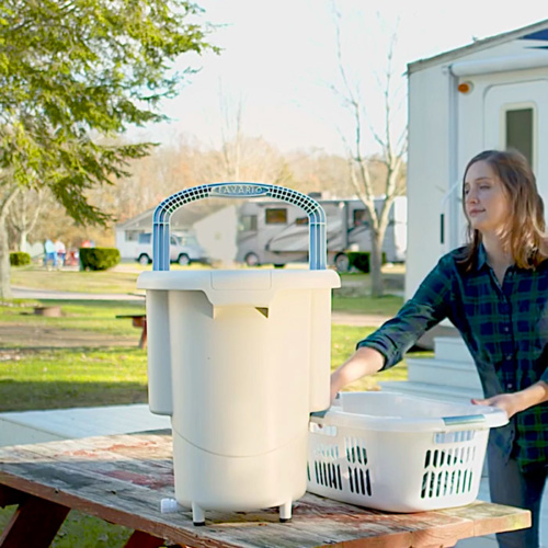 Lavario: A hand-powered portable washing machine for camping & RV's
