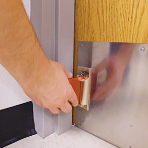Easy Emergency Door Lock For Classrooms | Nightlock Lockdown 2