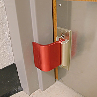 Easy Emergency Door Lock For Classrooms | Nightlock Lockdown 2