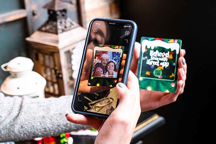 iGreet | Augmented Reality Christmas Cards That Brings Back Physical ...