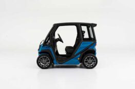 Squad Microcar: A compact city car that runs on solar energy