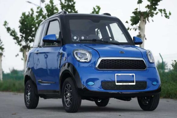 Wink: A small car-like electric vehicle that runs on solar power