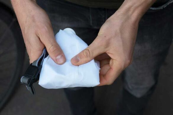 Blow up the Inflabi inflatable bike helmet for a safe ride or deflate ...