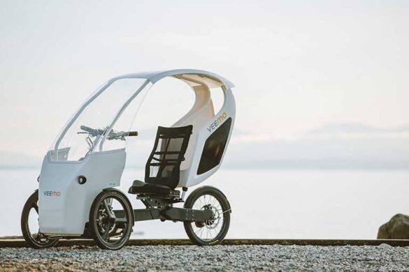 The Veemo pedal-electric Velomobile has city-friendly dimensions