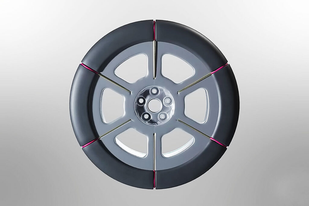 Hyundai's snow chain-integrated tires deploy automatically with the ...