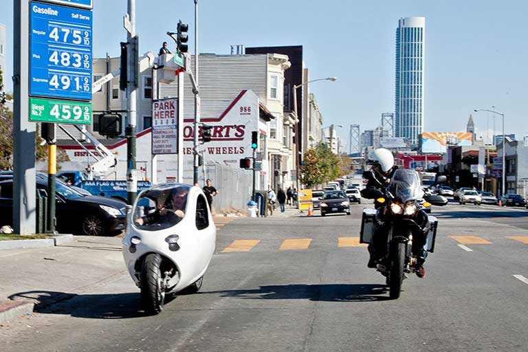 The self-balancing motorcycle Lit Motors is fully enclosed