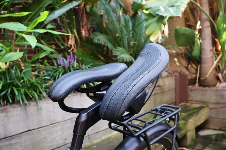 This innovative split bike seat moves with your legs for maximum comfort.