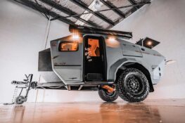 The Hipstar hands-free cart for off-road hiking